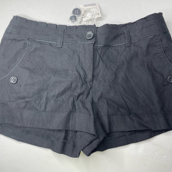bebe | Shorts | Bebe Black Ruffle Top Cuff Short Nwt Size 6 Linen Blend ...